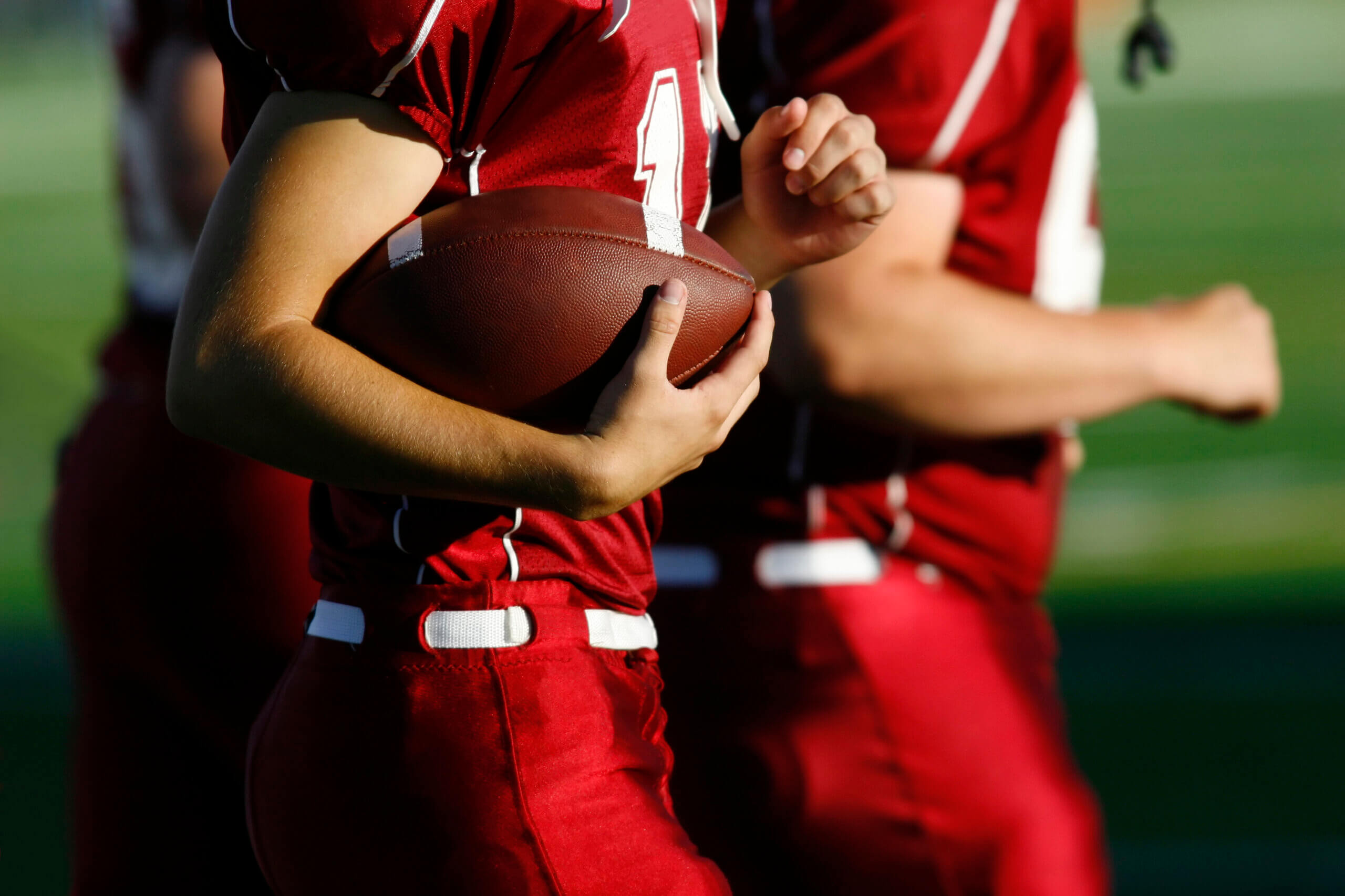 Fall Sports Injuries: How PRP Therapy Can Speed Up Recovery
